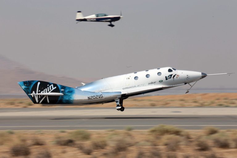 Virgin’s Unity spaceship sets a new altitude record of 52 kilometers ...