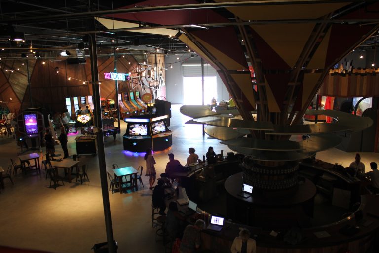Inside Two Bit Circus, LA’s new VR and arcade amusement park - Ars Technica