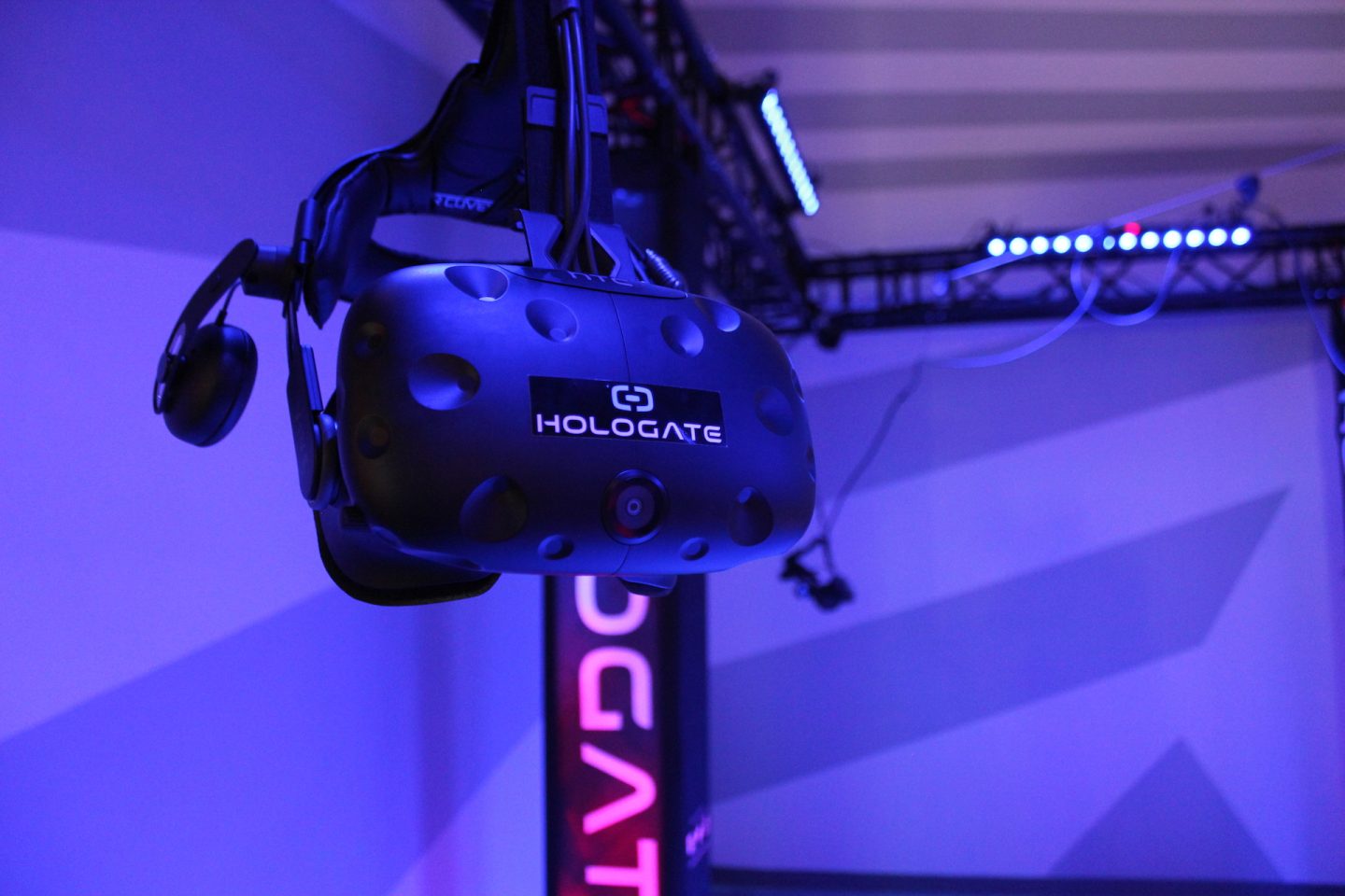Inside Two Bit Circus, LA’s new VR and arcade amusement park - Ars Technica