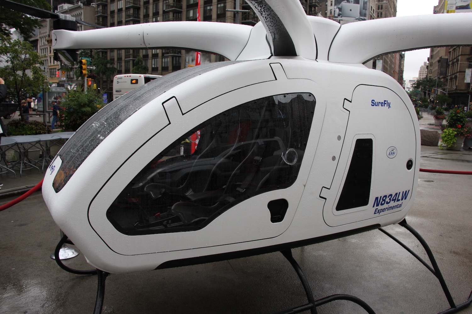Workhorse brings an electric pickup truck, helicopter to Manhattan ...