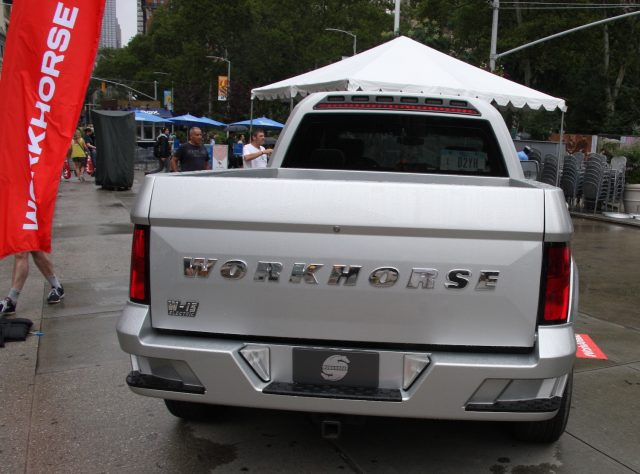 Workhorse brings an electric pickup truck, helicopter to Manhattan ...