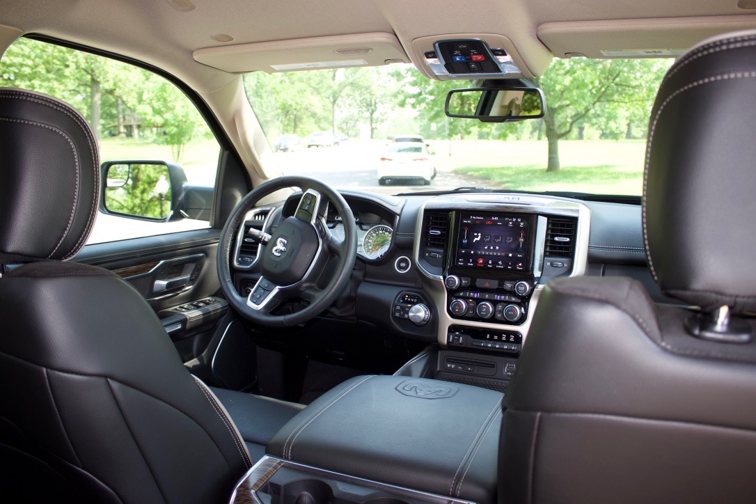 The RAM 1500 Laramie Crew Cab fuses “luxury” and “pickup truck” - Ars ...