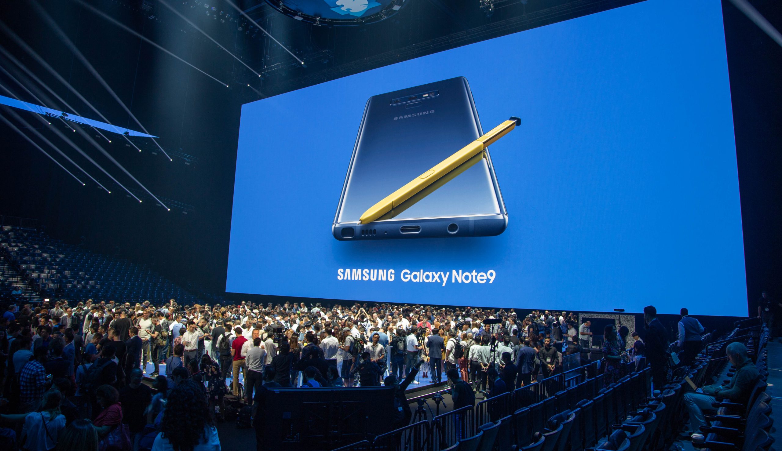 Galaxy Note9 hands-on—Samsung ships a bigger battery, not much else ...
