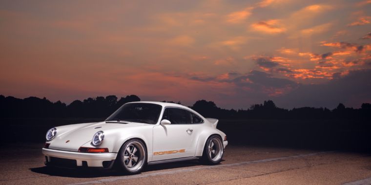 Working on this Singer 911 restoration “turns” Williams F1 engineers ...