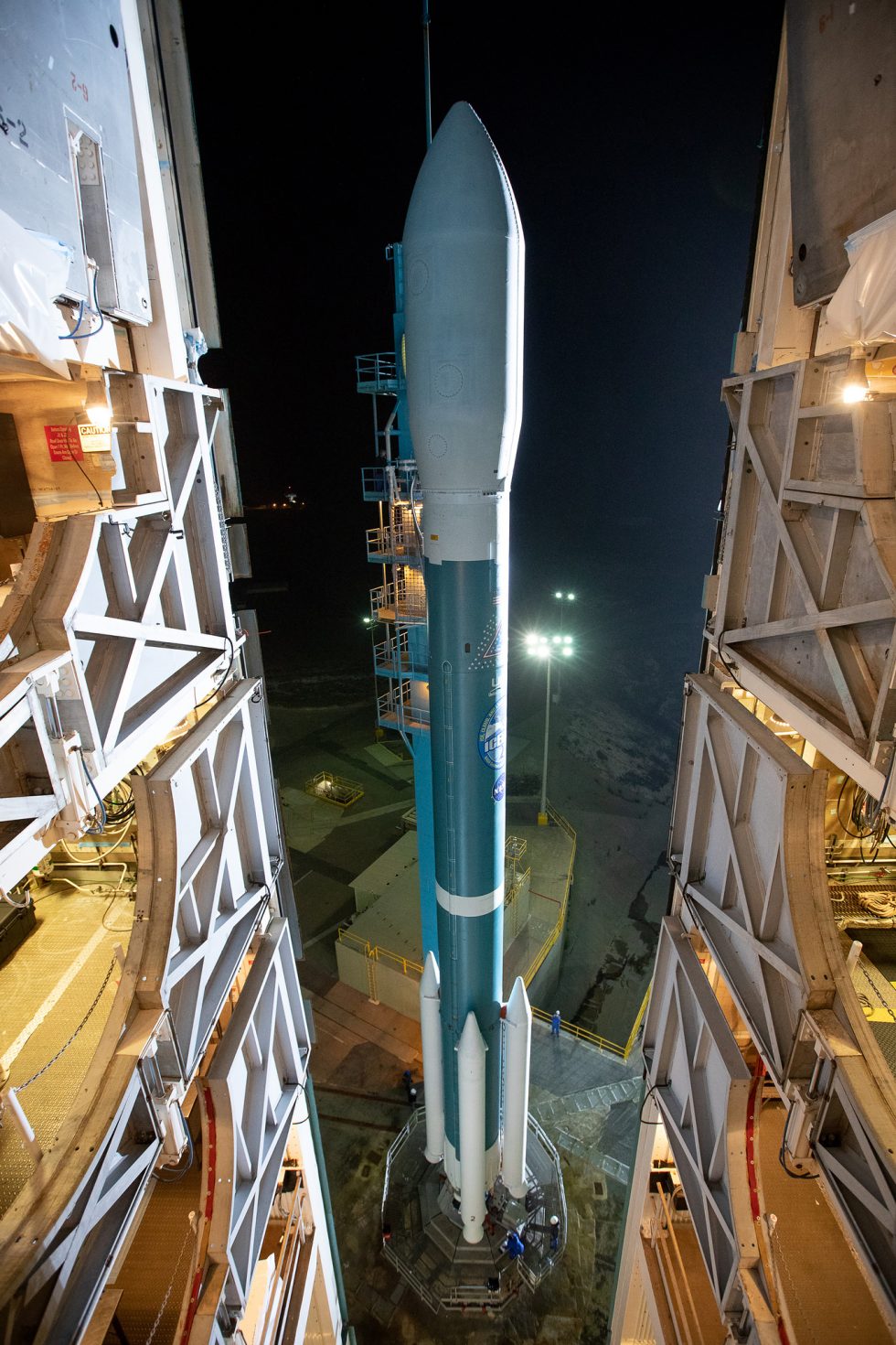 The Delta II rocket came, it saw, and for a time it conquered - Ars ...