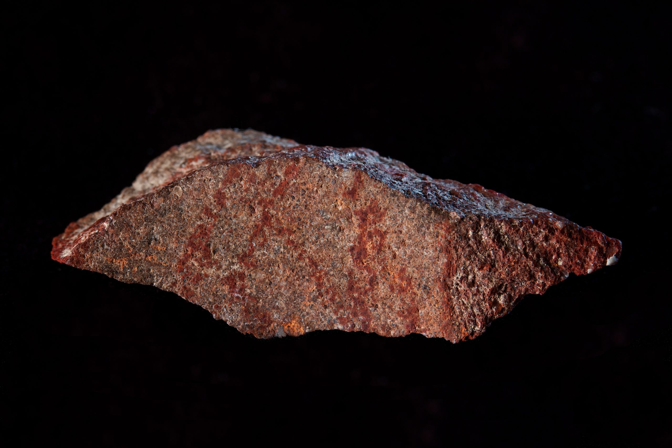 The oldest drawing in the world was done with an ocher crayon - Ars ...