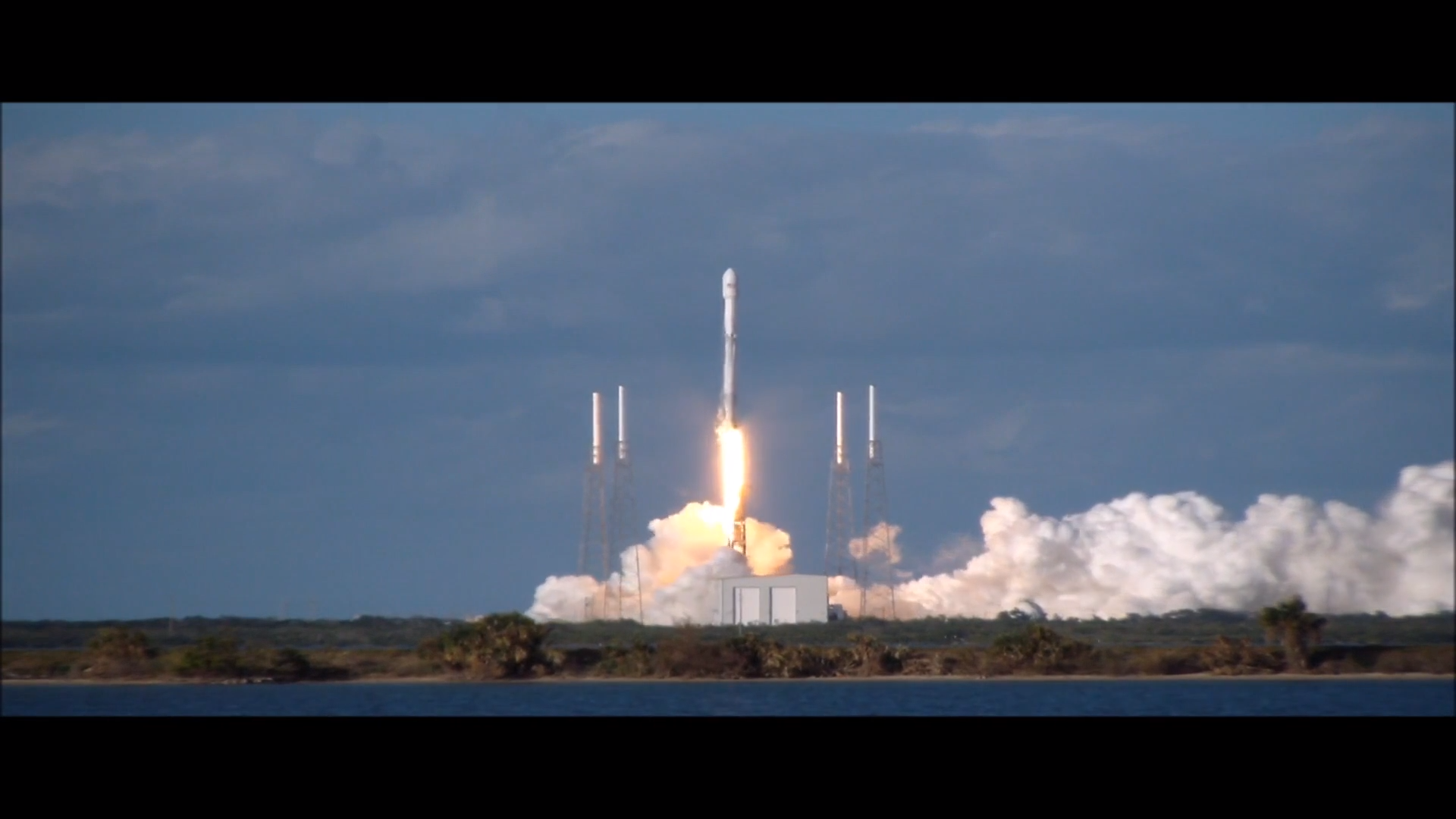 A Japanese company has announced a long-term plan to develop the Moon ...