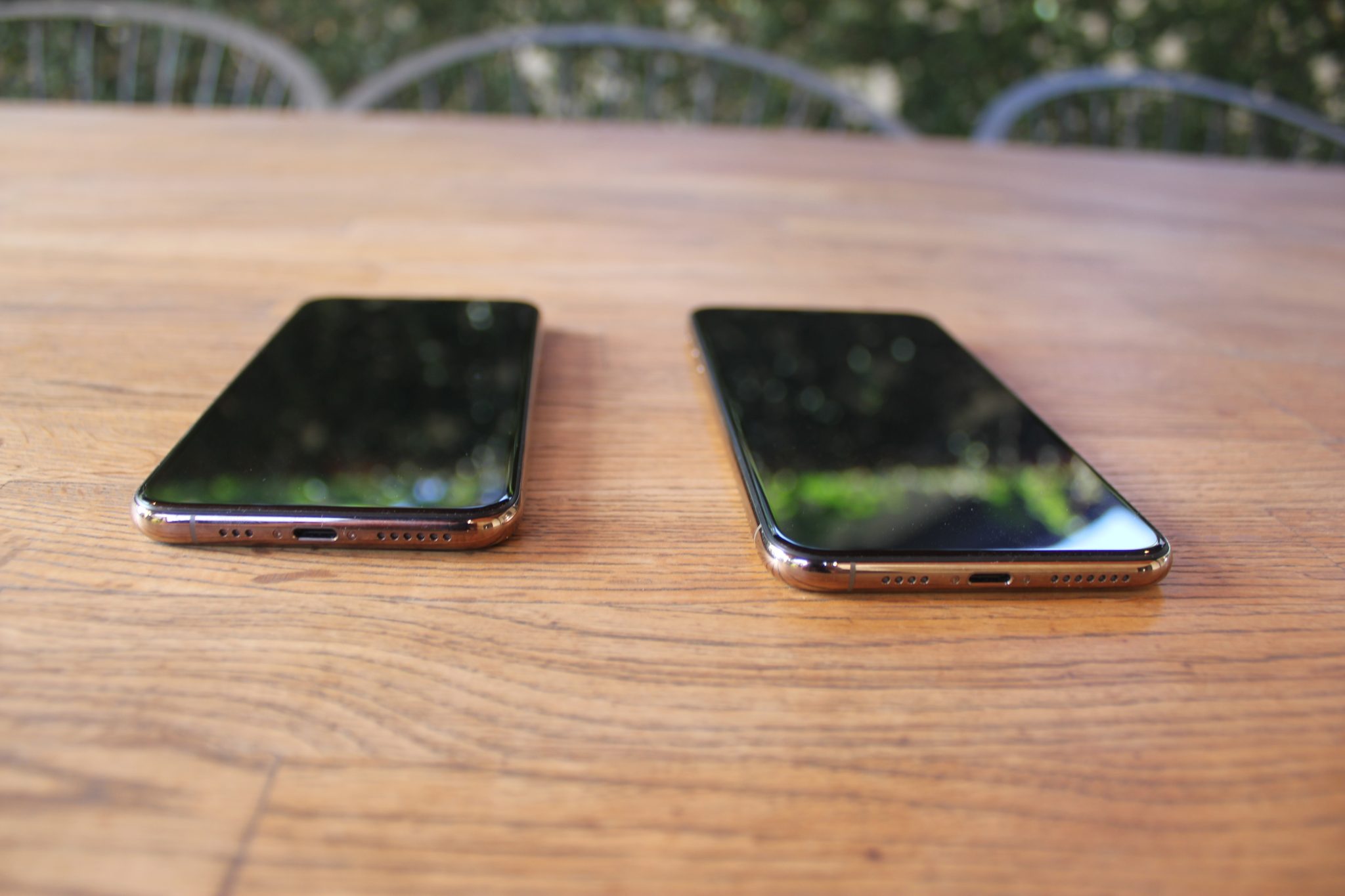 iPhone XS and XS Max review: Big screens, big performance, big lenses ...
