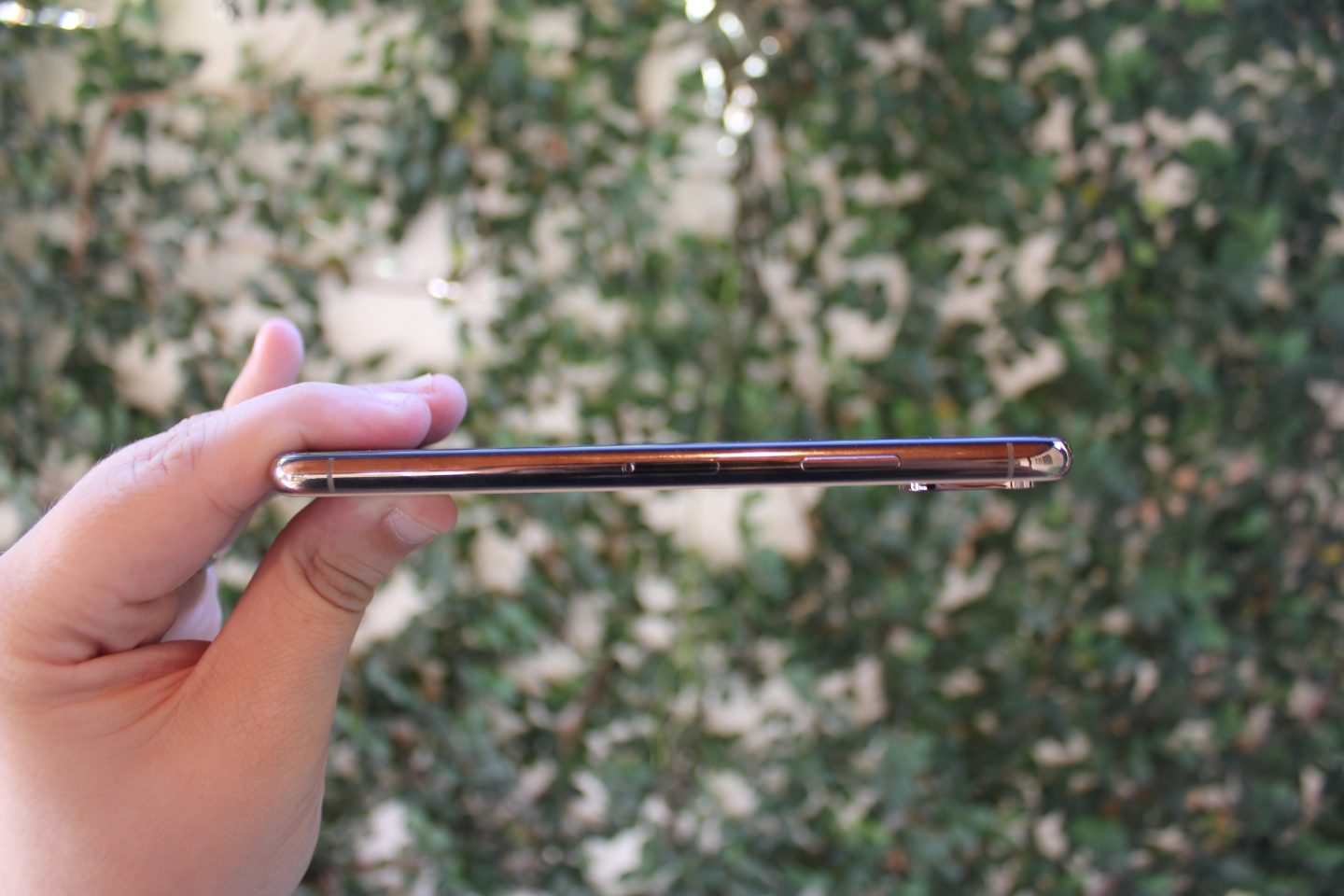 iPhone XS and XS Max review: Big screens, big performance, big lenses ...