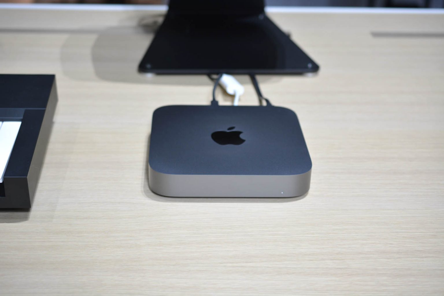 Mac mini review—a testament to Apple’s stubbornness - Ars Technica