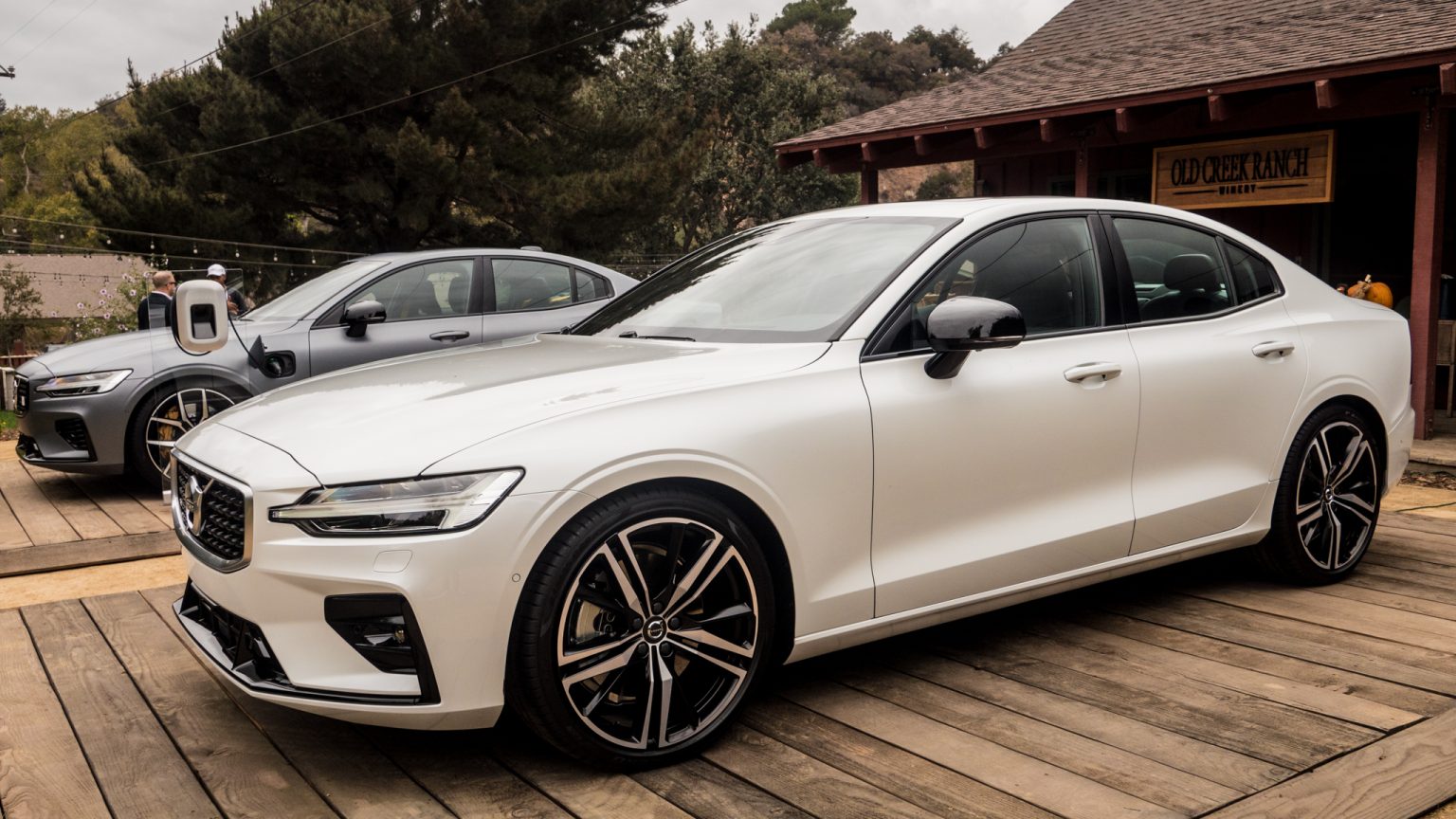 The 2019 Volvo S60 is Swedish style at a surprisingly good price - Ars ...