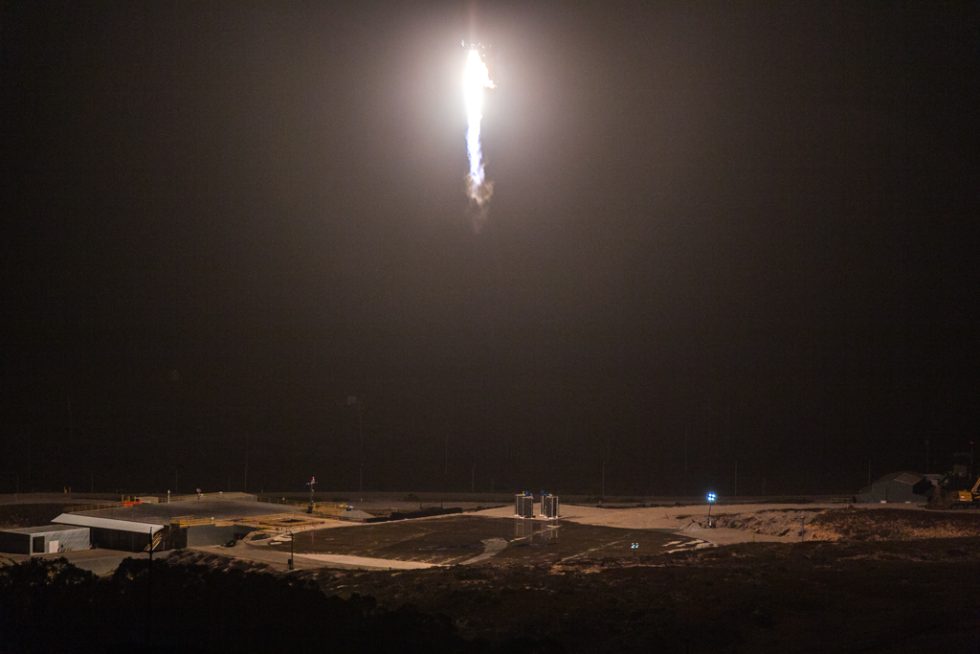 A rocket goes up, a rocket comes down. The photos are something else ...