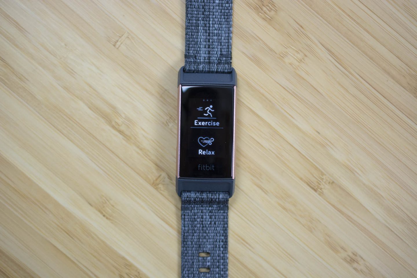 Fitbit Charge 3 review: Peppering a fitness tracker with smartwatch ...