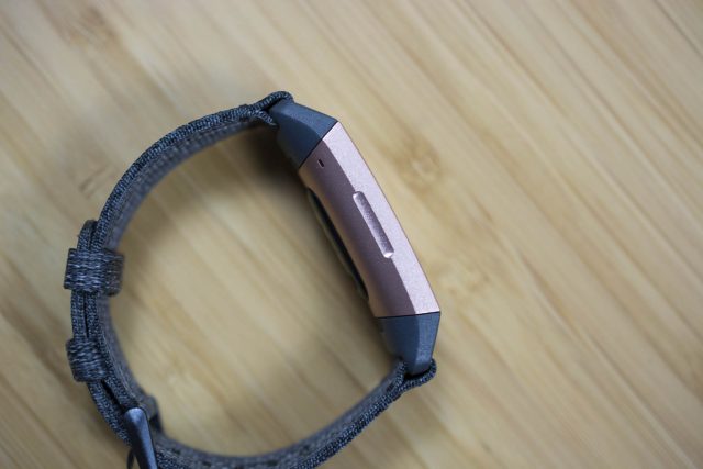 Fitbit Charge 3 review: Peppering a fitness tracker with smartwatch ...