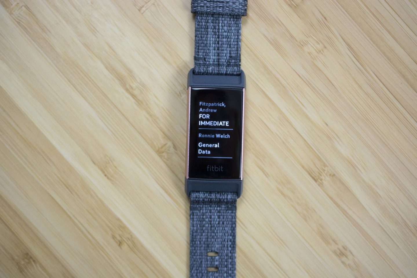 Fitbit Charge 3 review: Peppering a fitness tracker with smartwatch ...