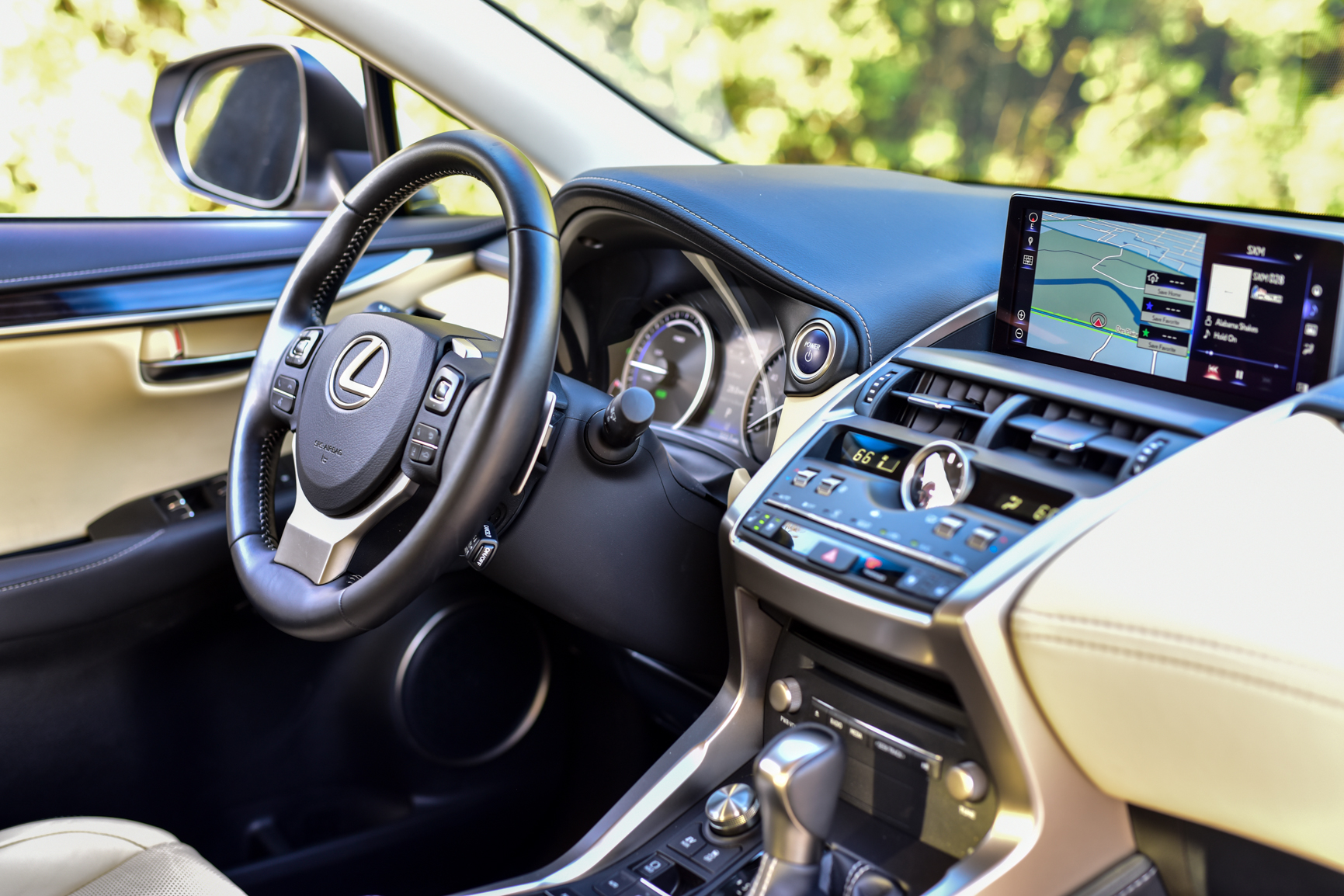 Luxury on a budget: The Lexus NX 300h hybrid reviewed - Ars Technica