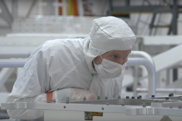 New Mars rover gets high-tech paint job for harsh conditions on Mars ...