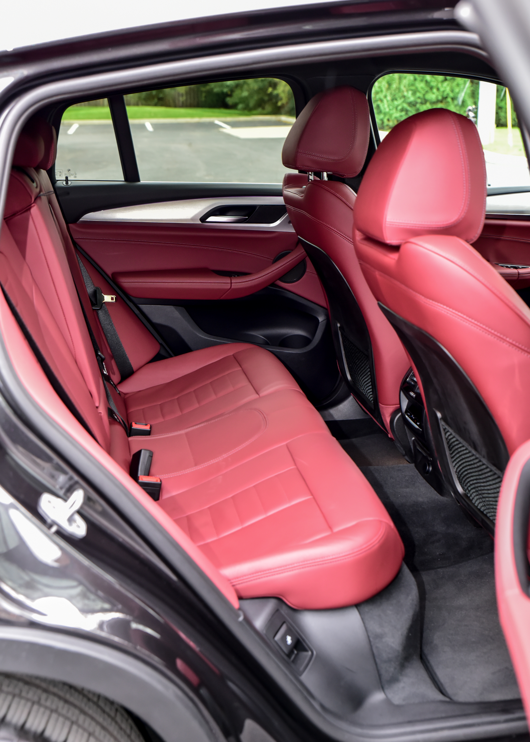 Party in the front, pain in the back: The BMW X4 reviewed - Ars Technica