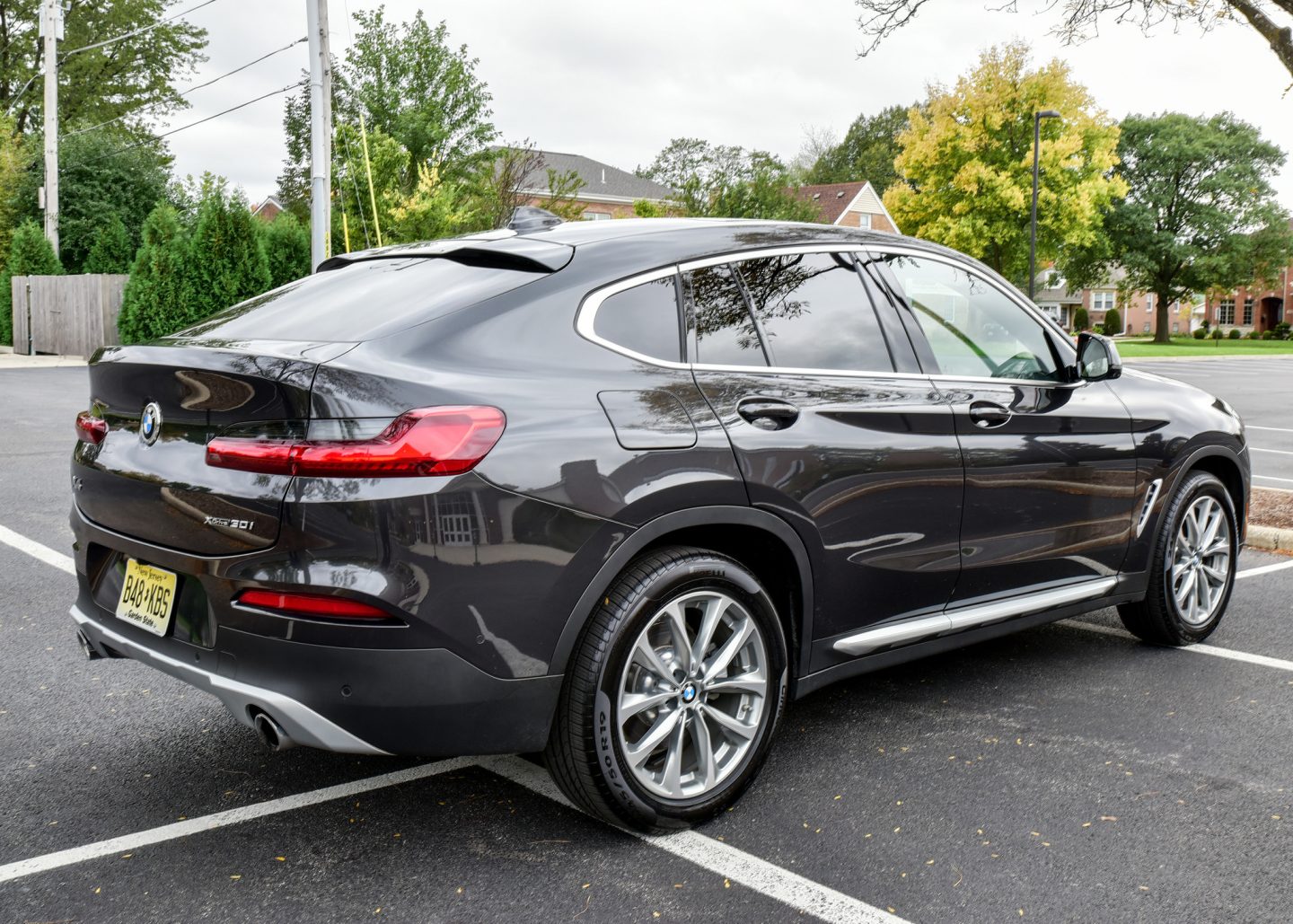 Party in the front, pain in the back: The BMW X4 reviewed - Ars Technica