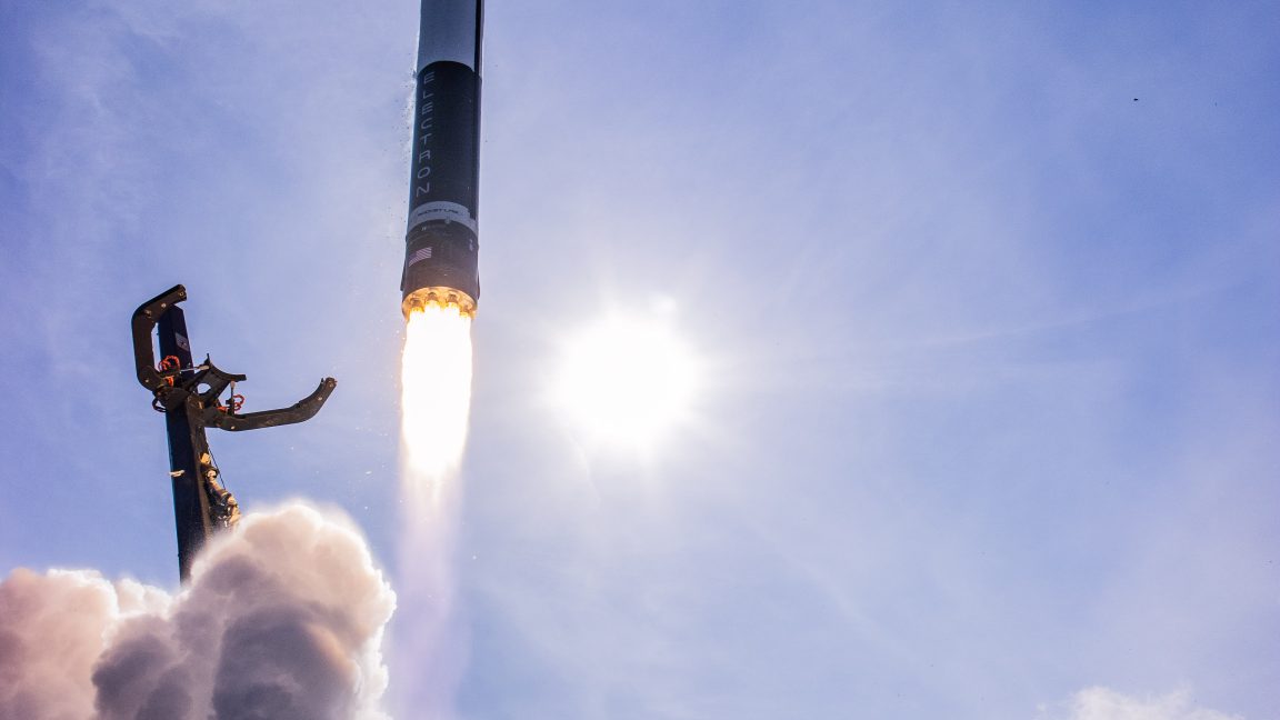 Rocket Lab now has a fully operational small satellite launcher - Ars ...