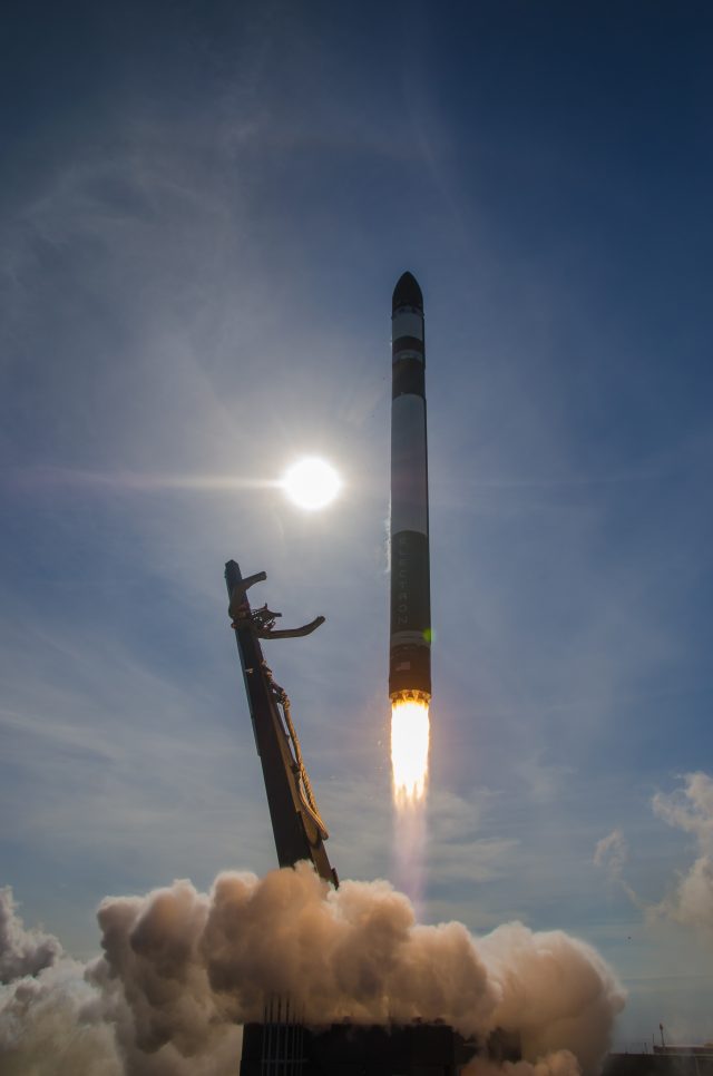 Rocket Lab now has a fully operational small satellite launcher - Ars ...