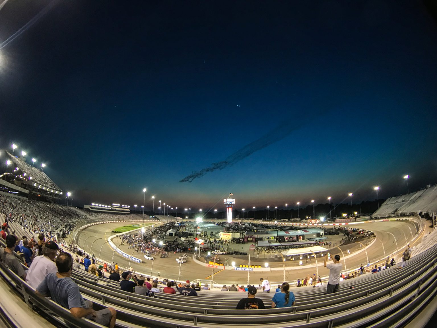 Open mind, wide open throttle: We go to our first NASCAR race - Ars ...
