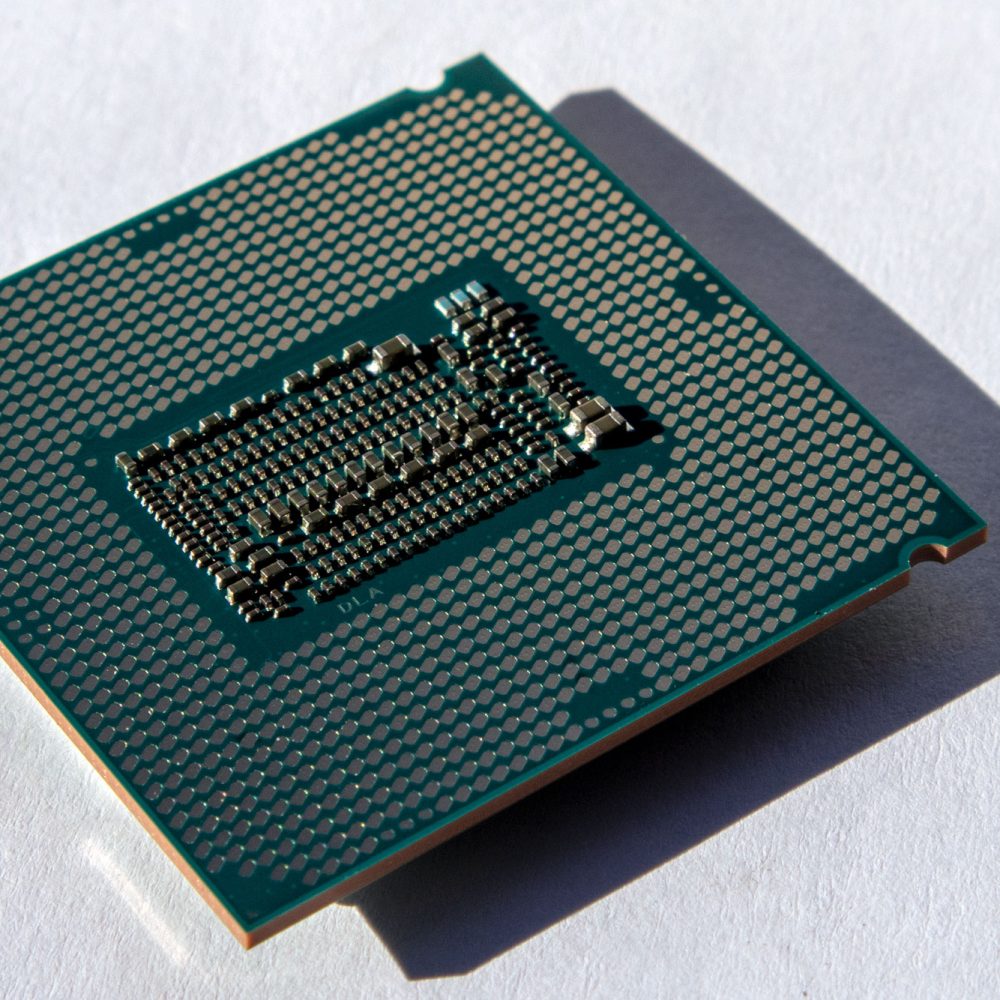 Review: Intel’s 9th Gen Core i9 9900K processor hits 5GHz—just at a ...
