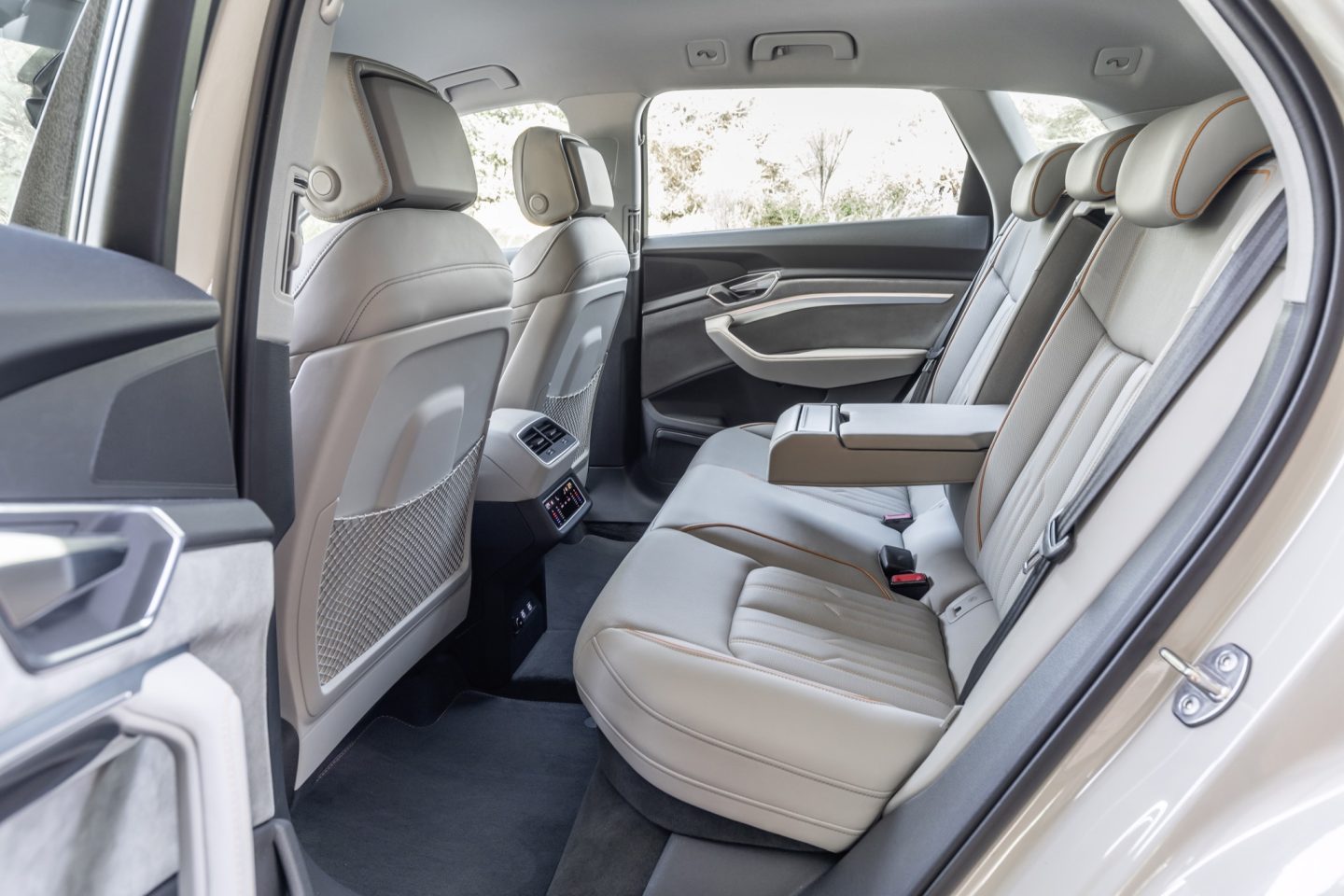 We’ve driven Audi’s first proper electric car, the 2019 e-tron SUV ...