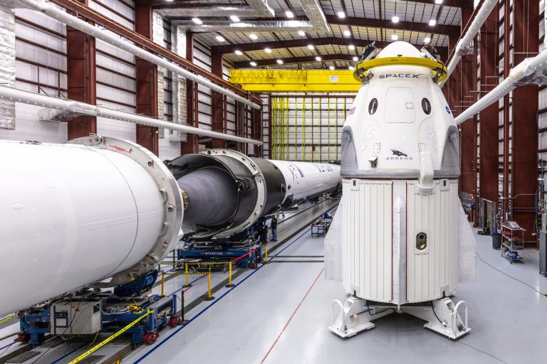 Dragon shows off its new, integrated solar arrays as SpaceX nears first ...