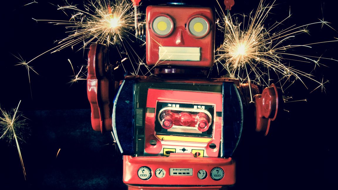 When robots screw up, how can they regain human trust? - Ars Technica