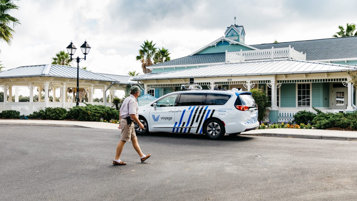 Waymo’s ambitious plans for high-speed taxis could be holding it back ...