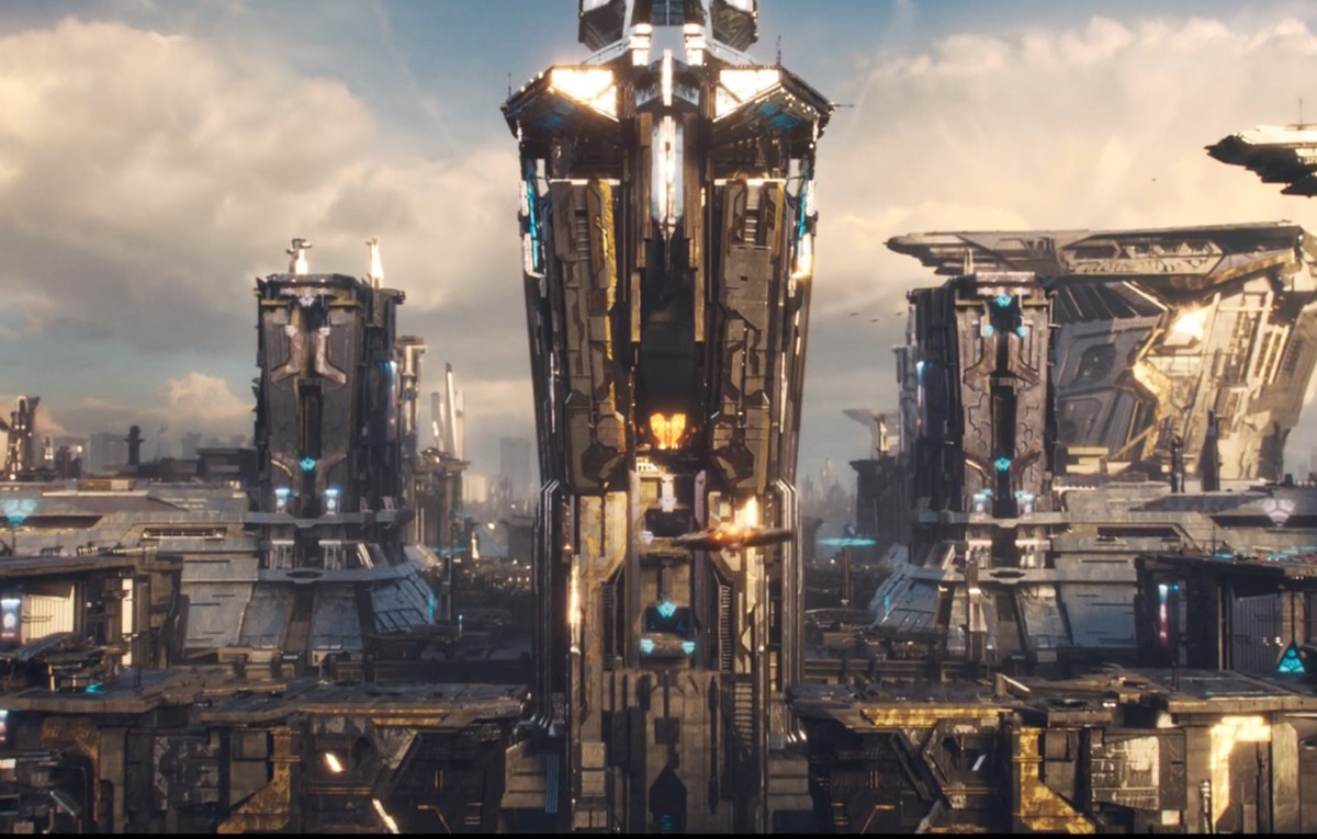 Neither bird nor plane: Captain Marvel blasts into space in new trailer ...