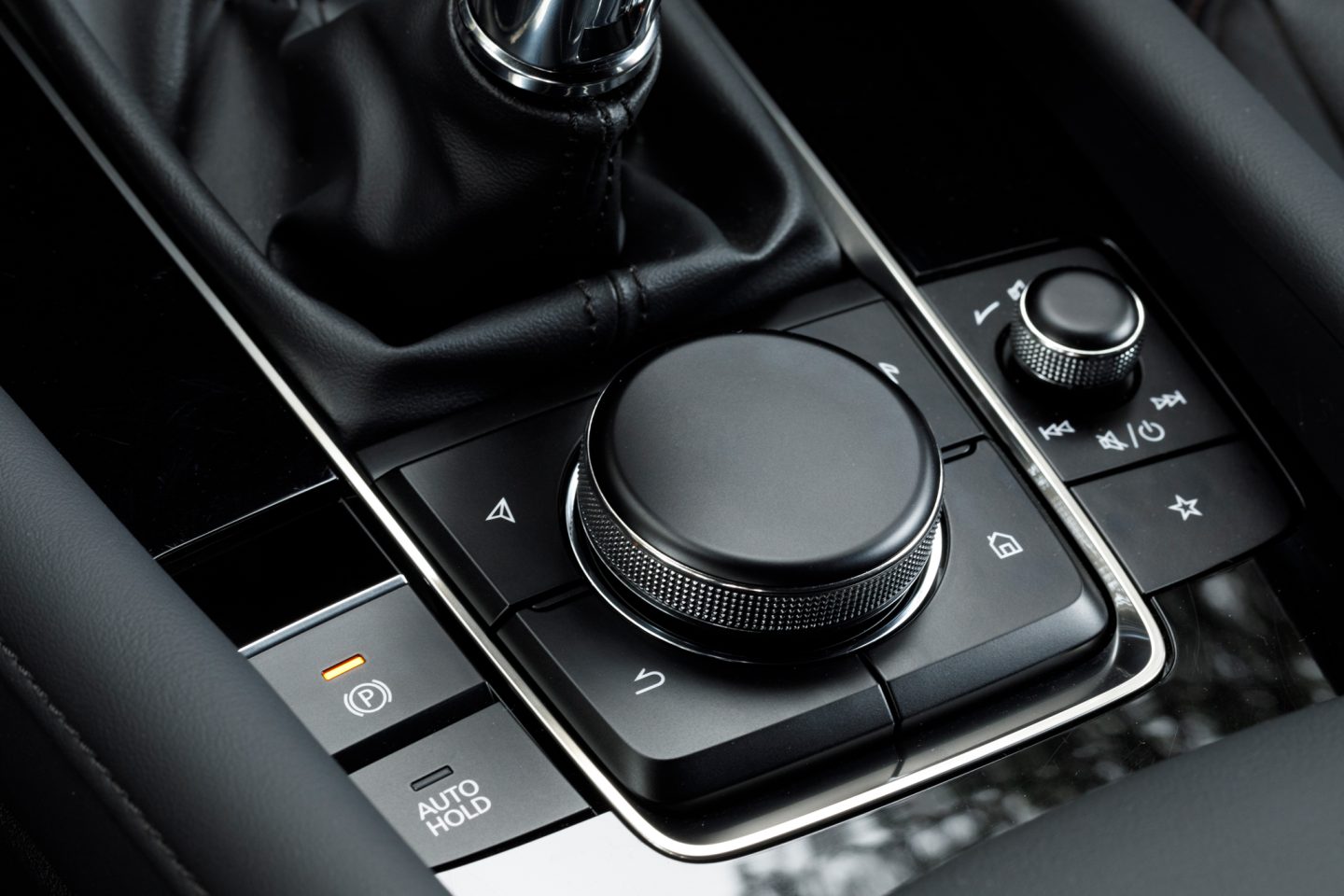 The all-new 2019 Mazda 3 punches far above its weight for under $30,000 ...