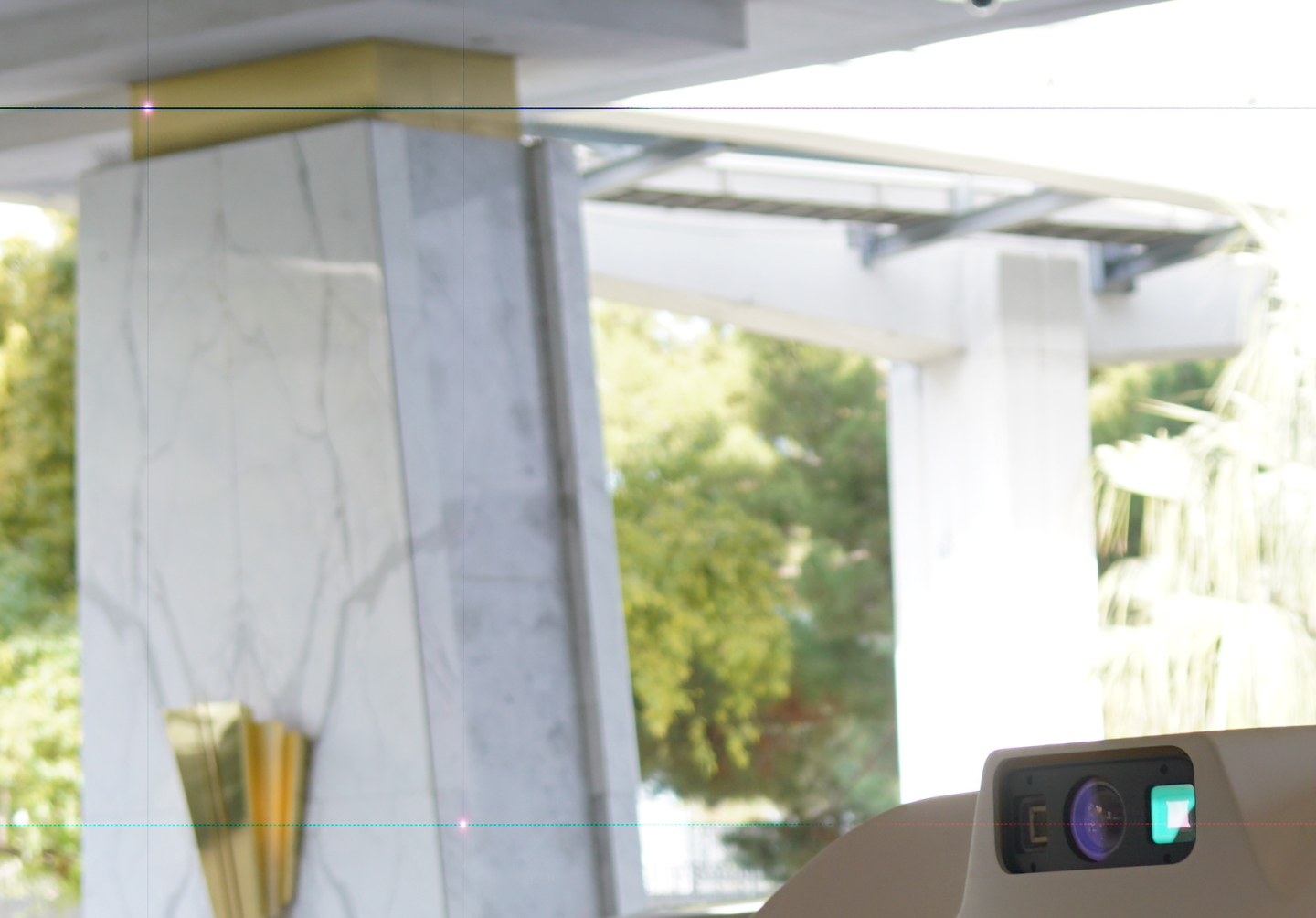 Man says CES lidar’s laser was so powerful it wrecked his $1,998 camera ...