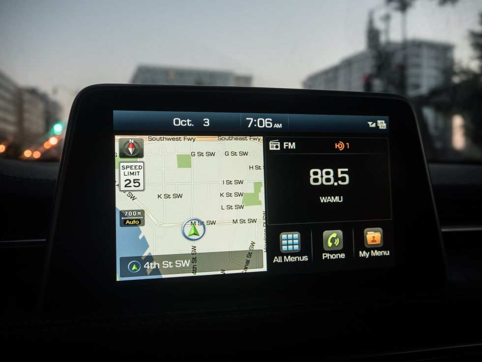 The 2019 Genesis G70—can a good car overcome brand snobbery? - Ars Technica