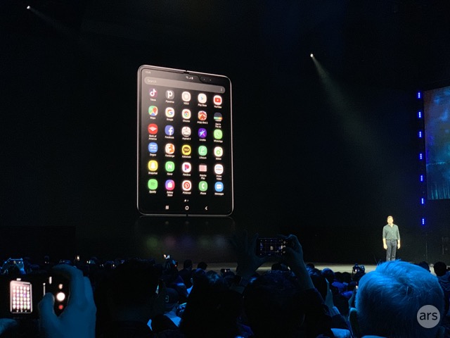 Samsung’s foldable phone is finally official—meet the Galaxy Fold - Ars ...