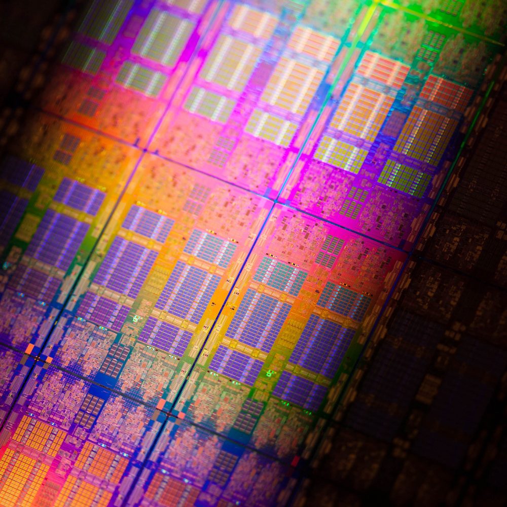 Intel’s failed 64-bit Itanium CPUs die another death as Linux support ...