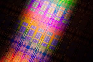 Itanium’s demise approaches: Intel to stop shipments in mid-2021 - Ars ...