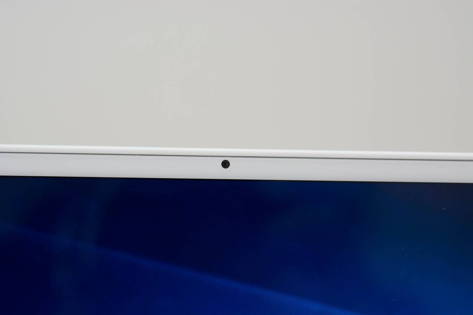 XPS 13 2019 review: One small move made Dell’s best laptop even better ...