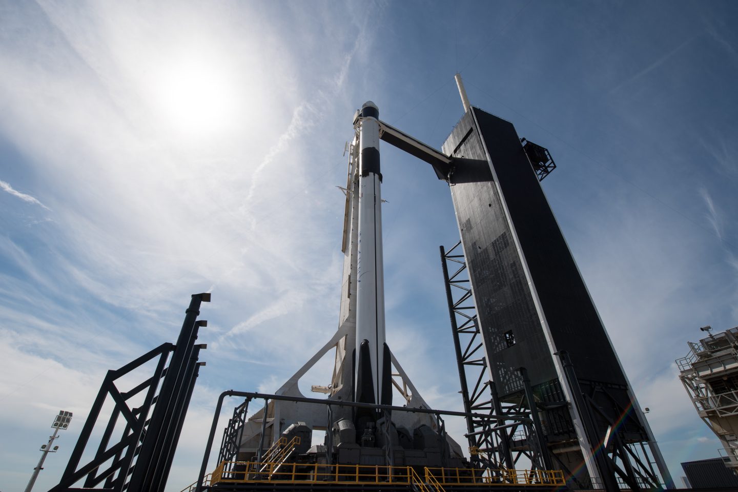 SpaceX launches Crew Dragon on its way to the space station [Updated ...