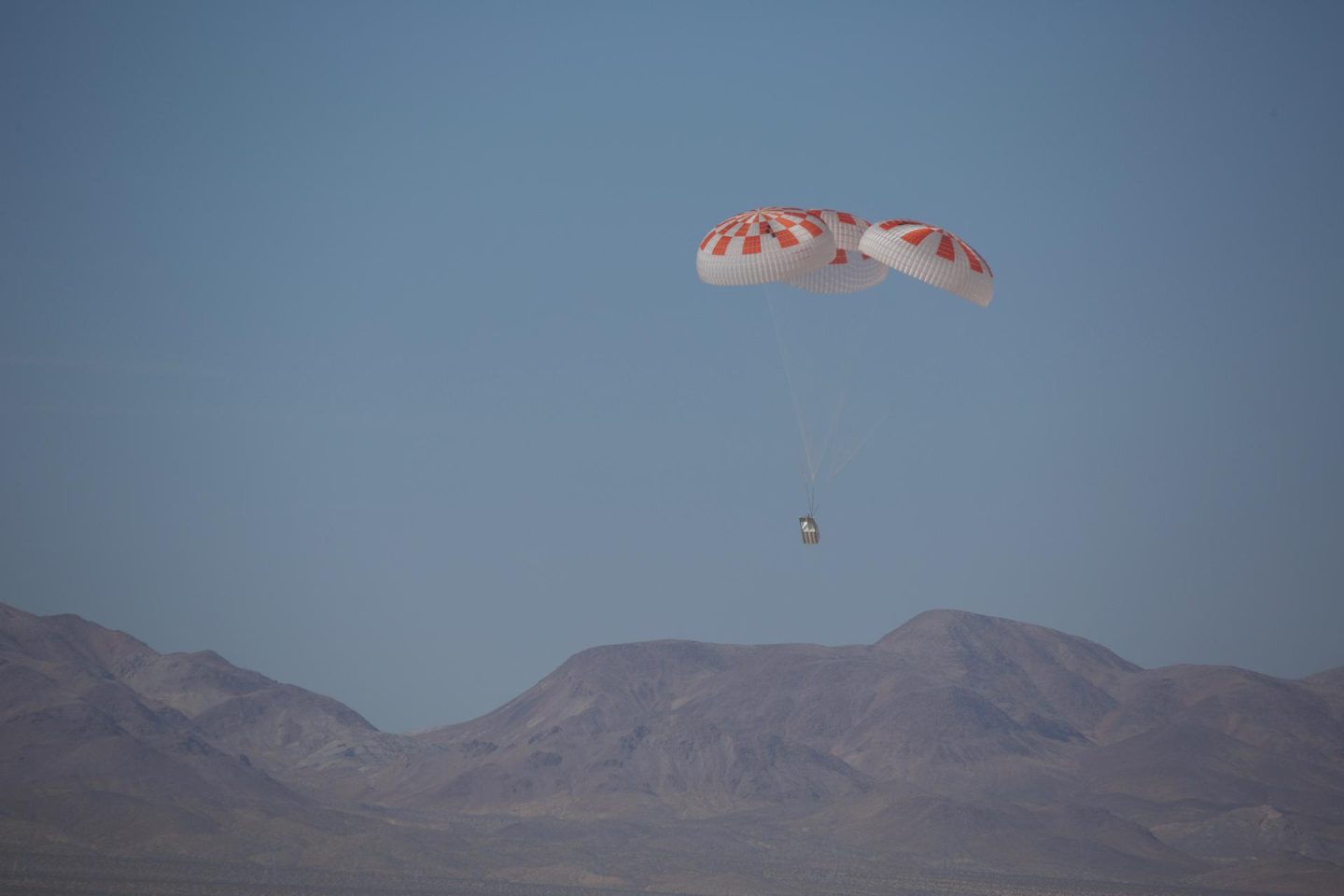 SpaceX’s Dragon capsule has survived its greatest test—returning to ...