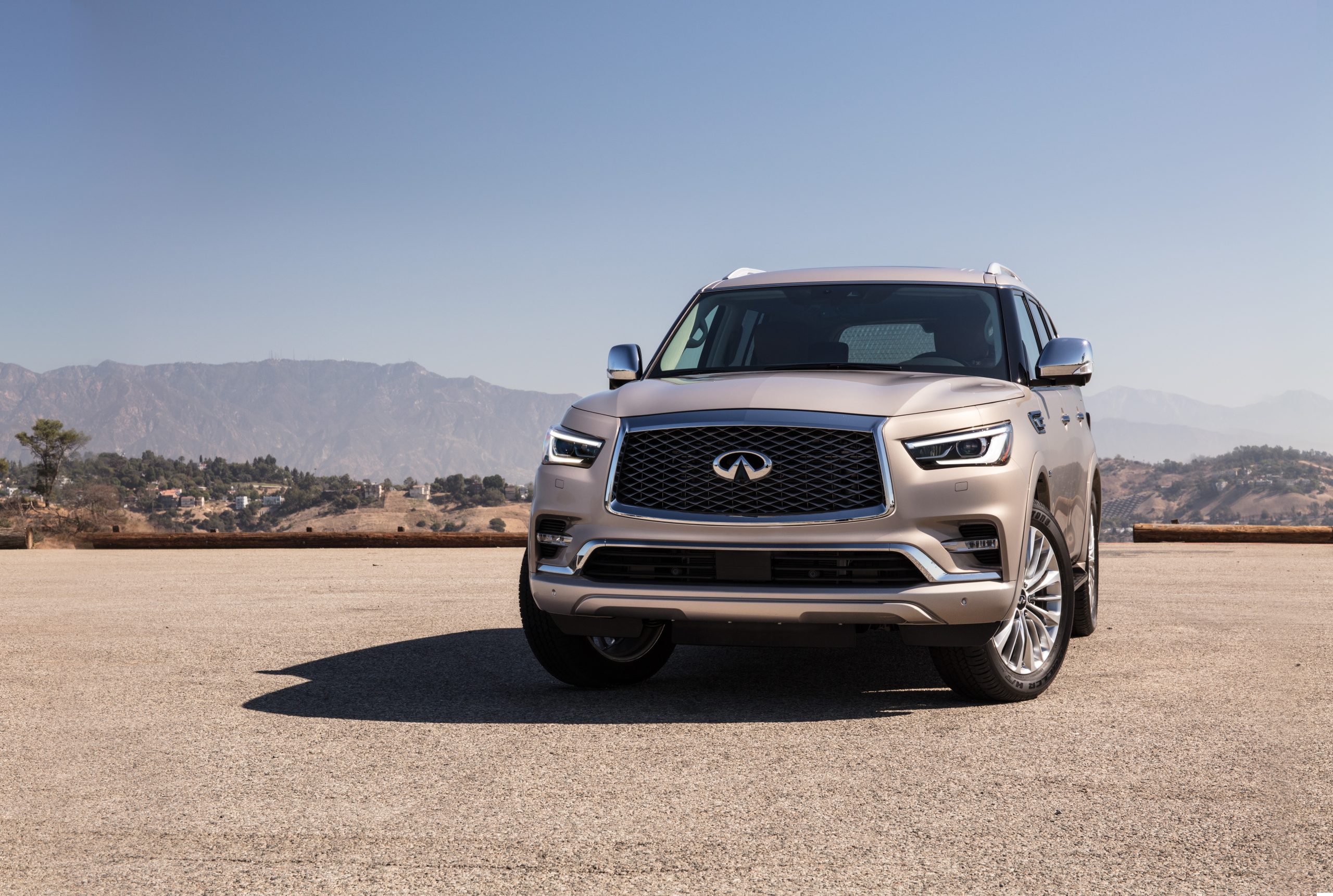 Past its expiration date: Infiniti QX80 review - Ars Technica
