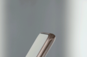 Samsung over-complicates phone design with a motorized, pop-up, swivel ...