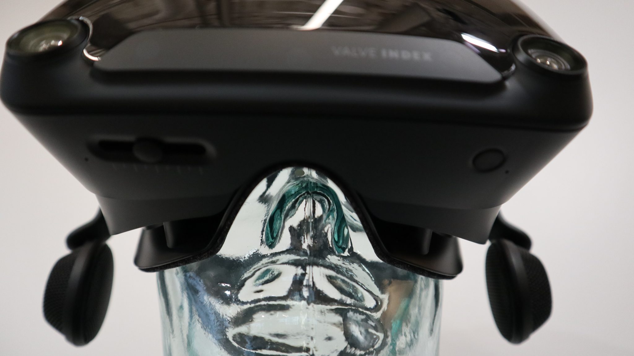 One week with the Valve Index: A VR game-changer with a few question ...