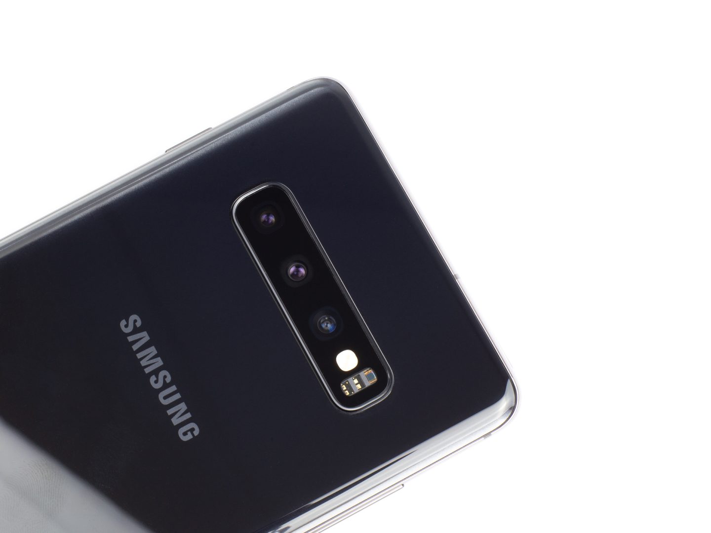 Galaxy S10+ review: Too many compromises for the sky-high price - Ars ...