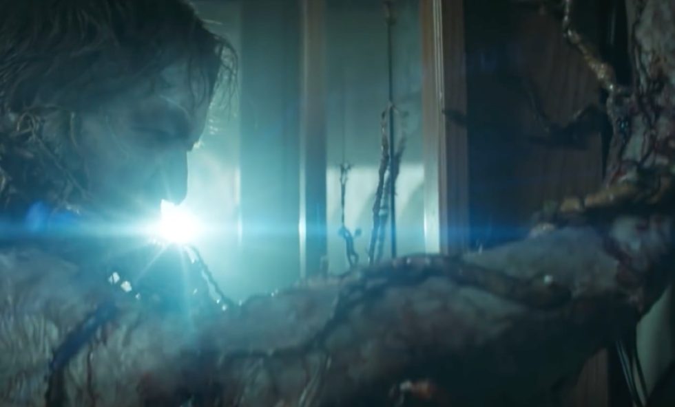 First teaser for new Swamp Thing TV series brings on the straight-up ...