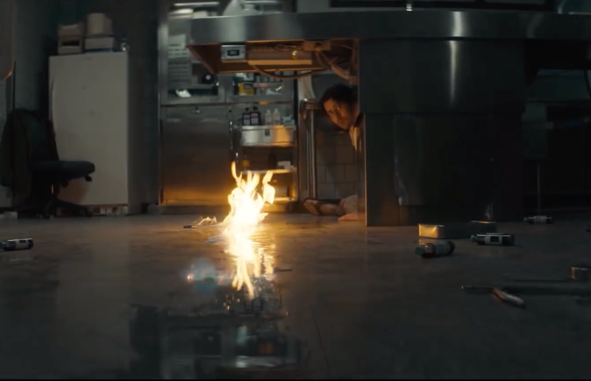 First teaser for new Swamp Thing TV series brings on the straight-up ...