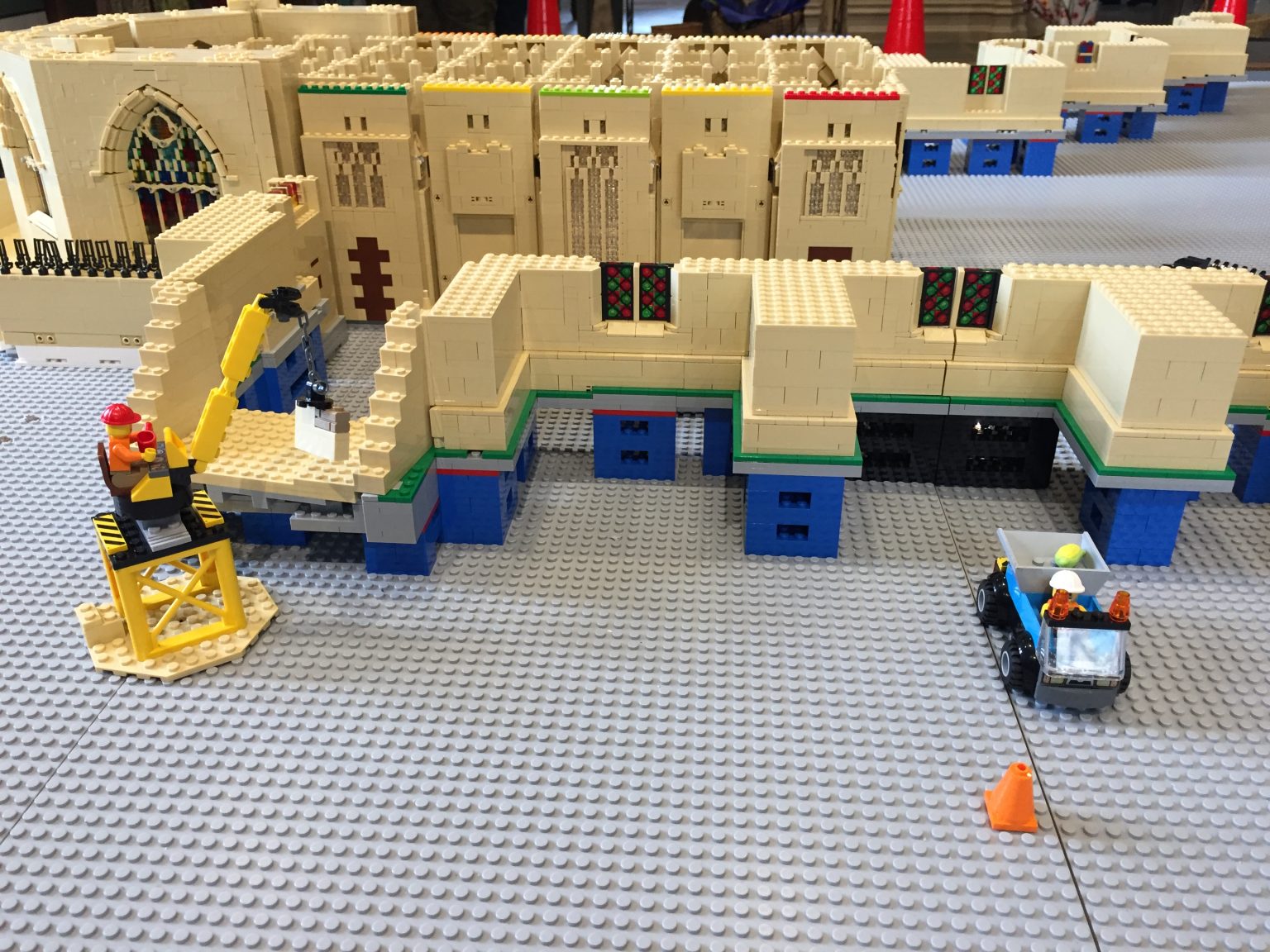 Massive Lego National Cathedral built with Vader, droids, Harry Potter ...