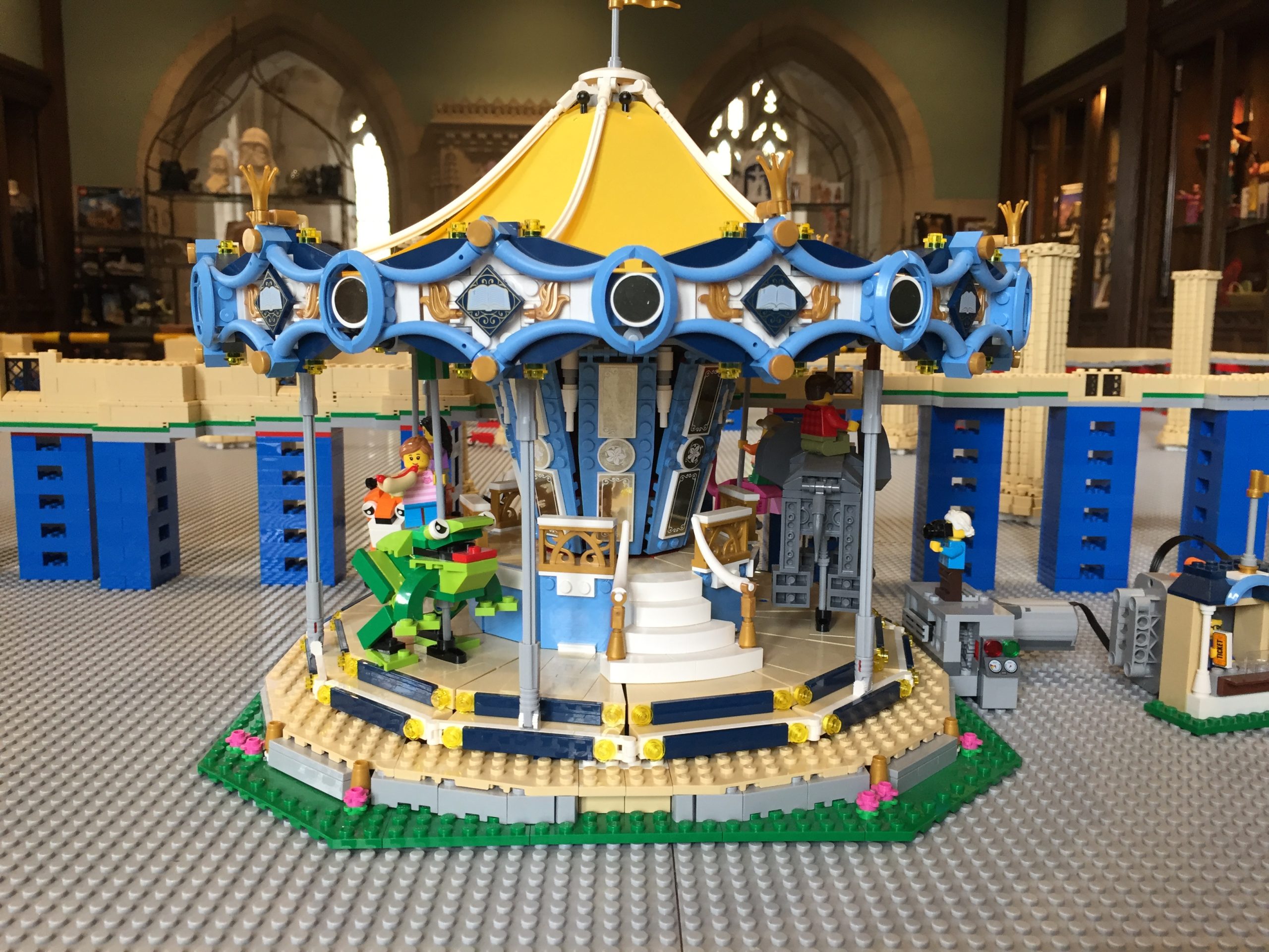 Massive Lego National Cathedral built with Vader, droids, Harry Potter ...