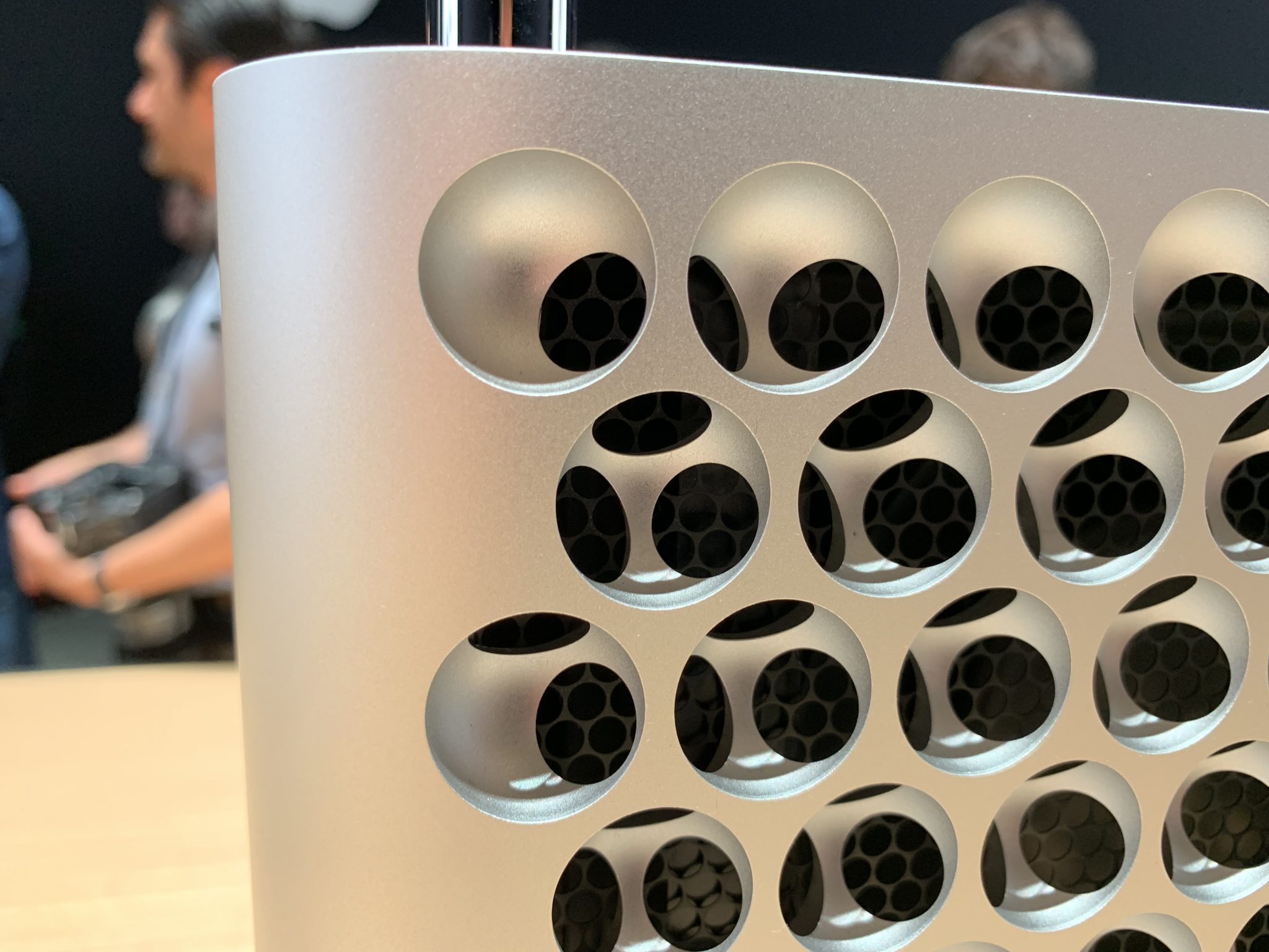 Apple moves Mac Pro production from Texas to China - Ars Technica